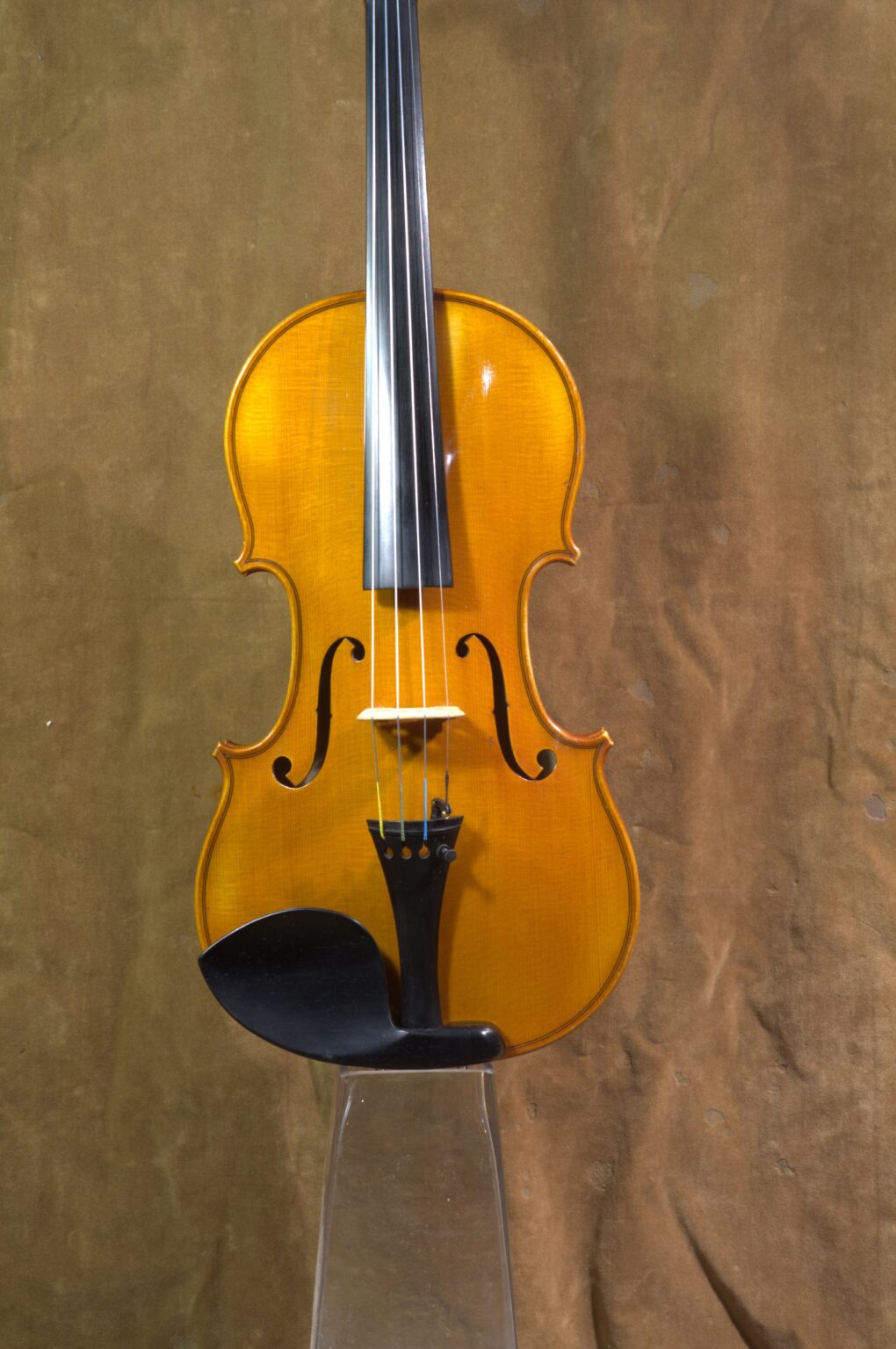 077 The Lanier Violin - Violins of Hope-Wisconsin